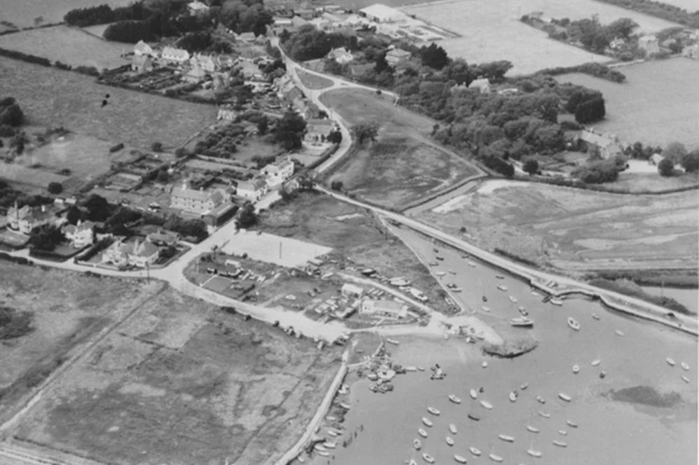 History — The Gun Inn