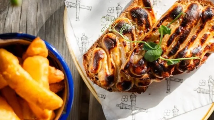 Food & Drink — The Gun Inn