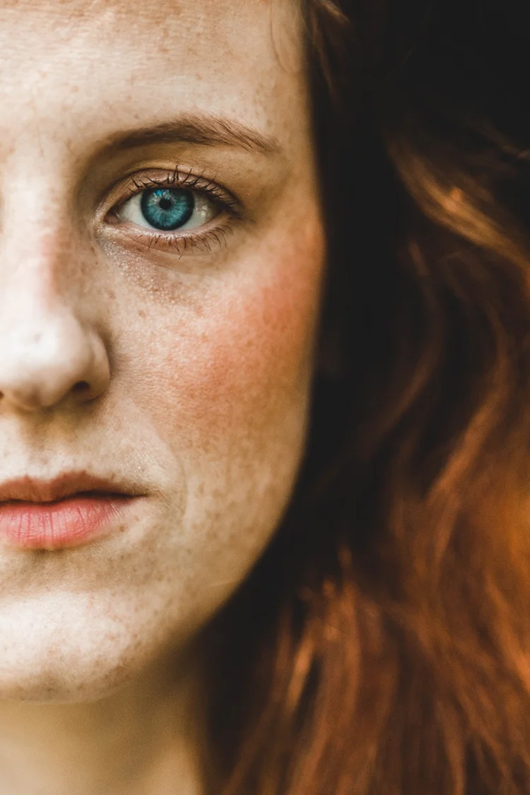 Gaslighting: Tecken, definition och vägen till återhämtning | Emotivum