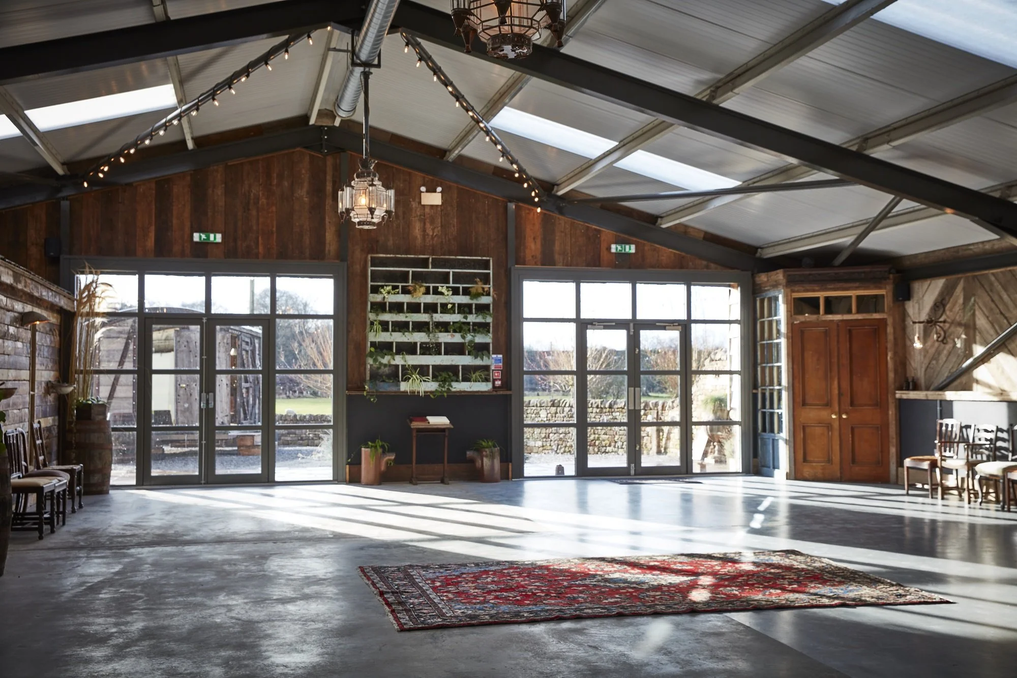 Photoshoot Location Agency UK Peagreen Locations | Lifestyle Photoshoot ...