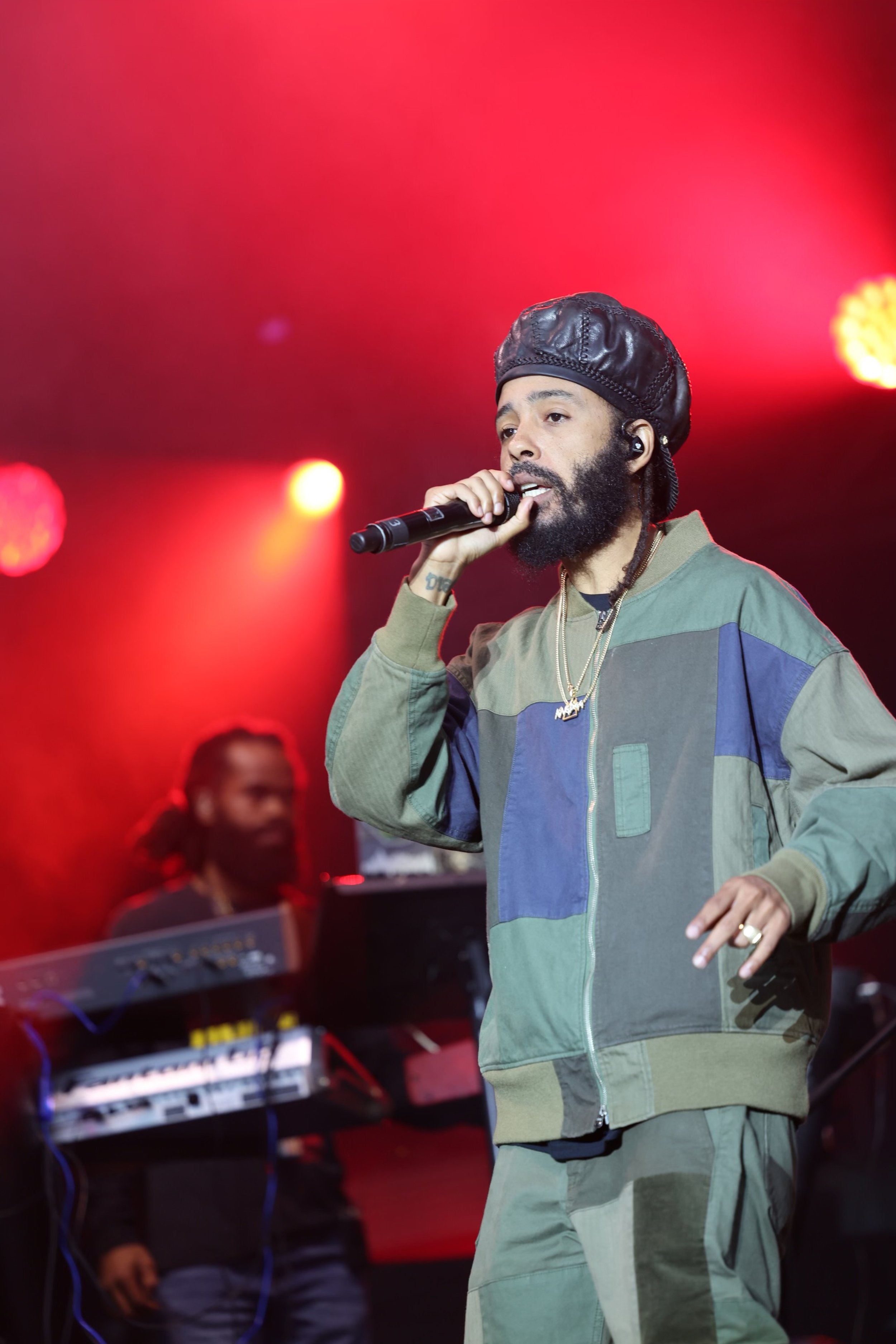 Protoje brings amazing energy in Cali Roots 2022 performance — Daily Reggae