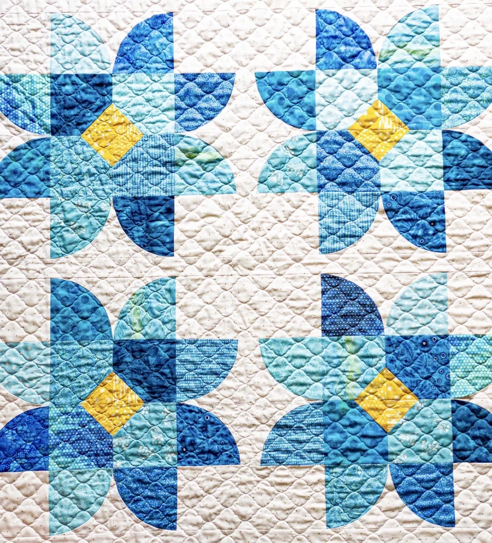The Mod Garden Quilt — Crinkly Quilts