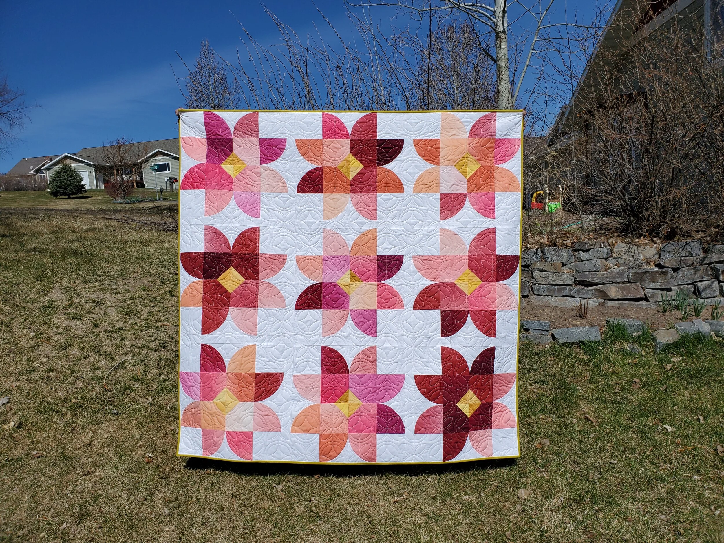 The Mod Garden Quilt — Crinkly Quilts
