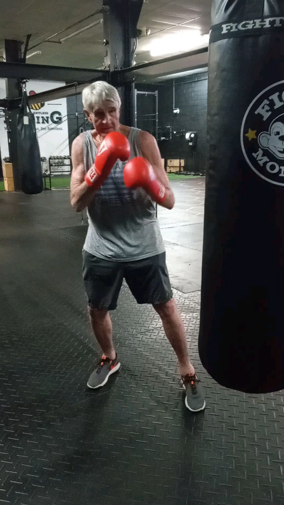 Bee Relentless Boxing