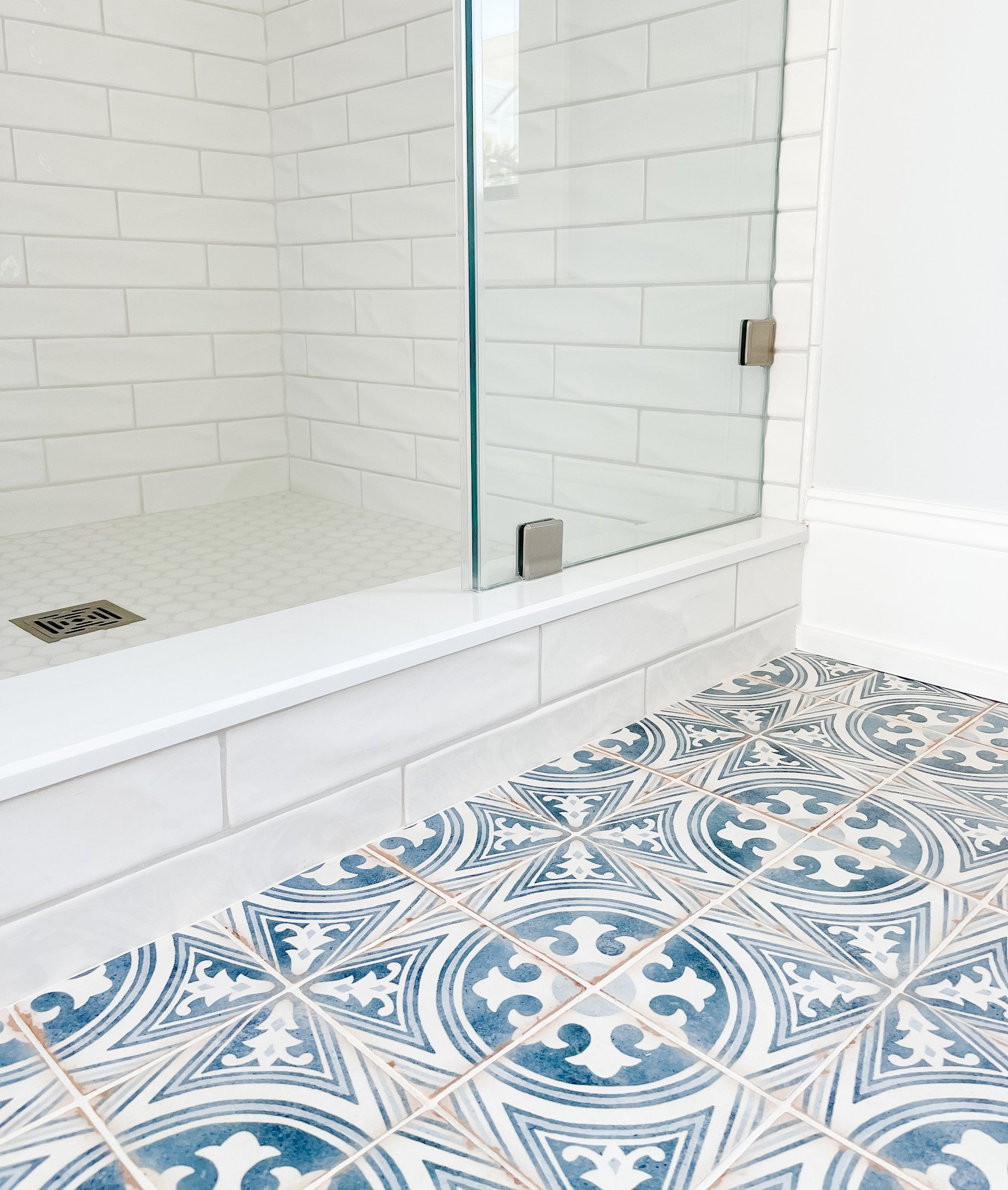 Refine Tile & Design