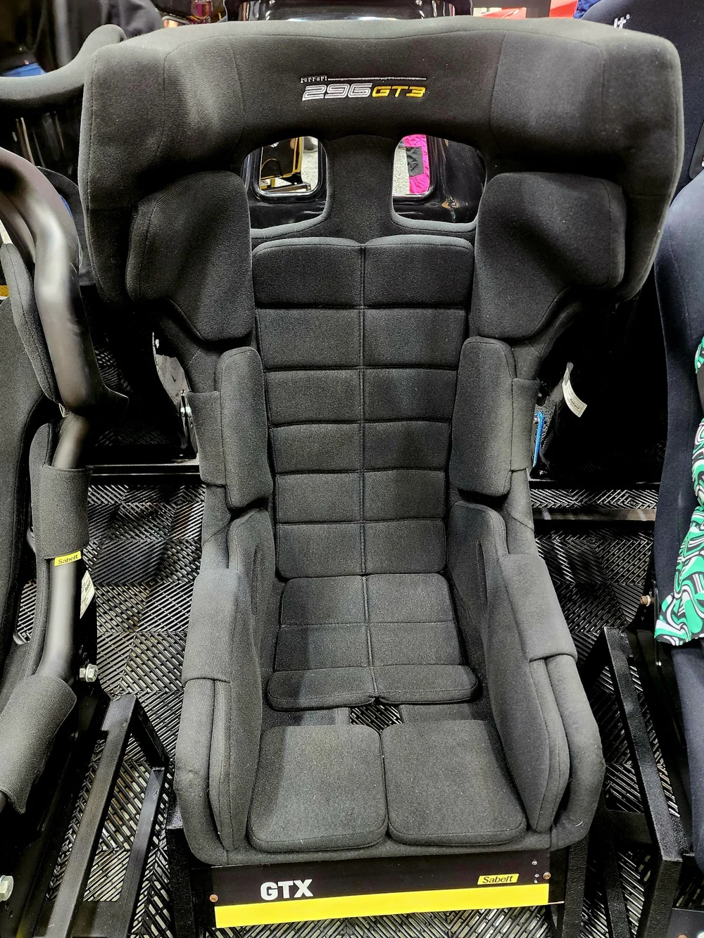 FIA seats - Understand the similarities and differences between the FIA ...