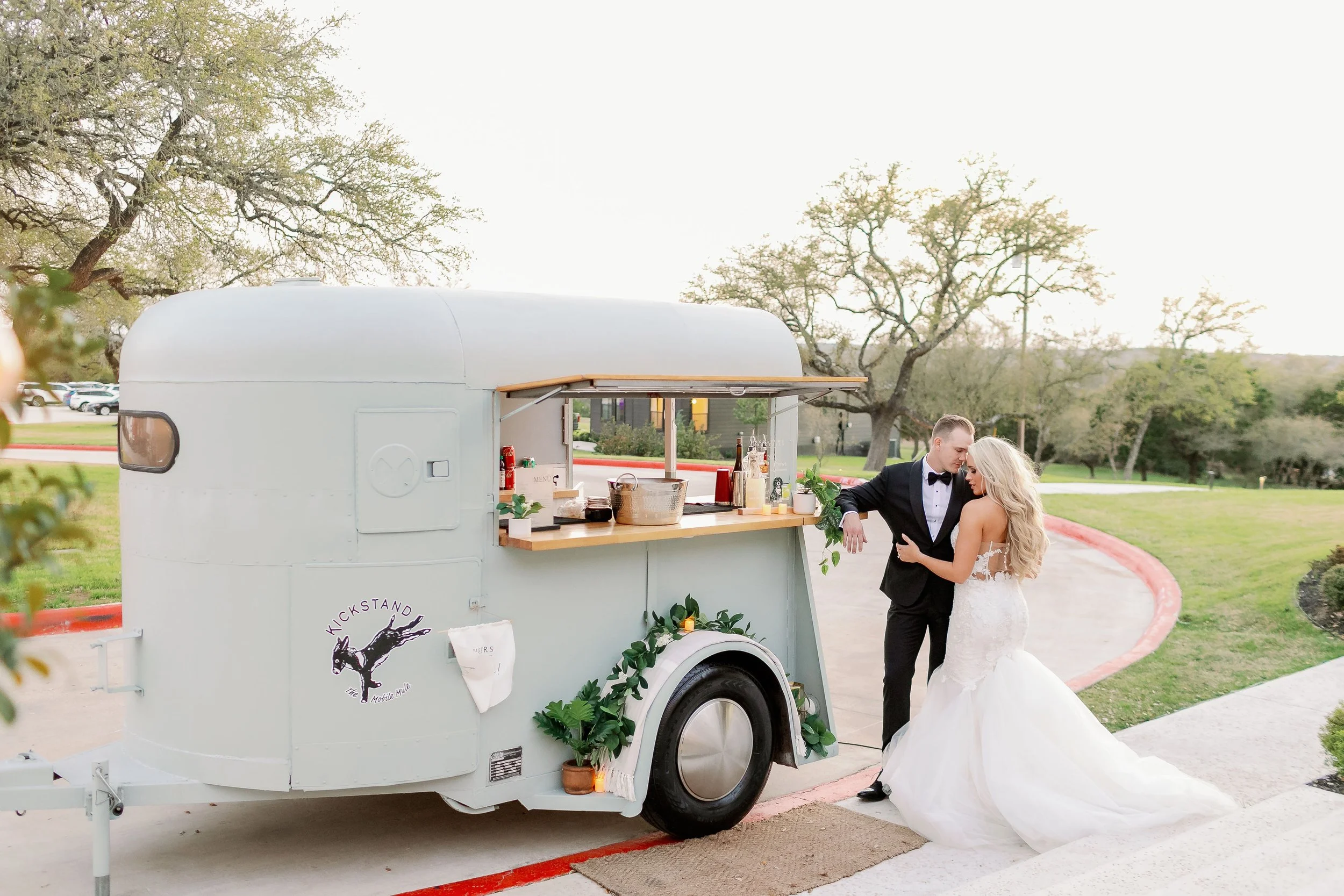 Kickstand the Mobile Mule