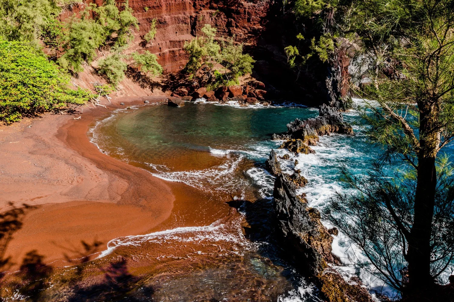The Adventurer's Guide to Maui: Best Maui Hikes, Stays, and More ...