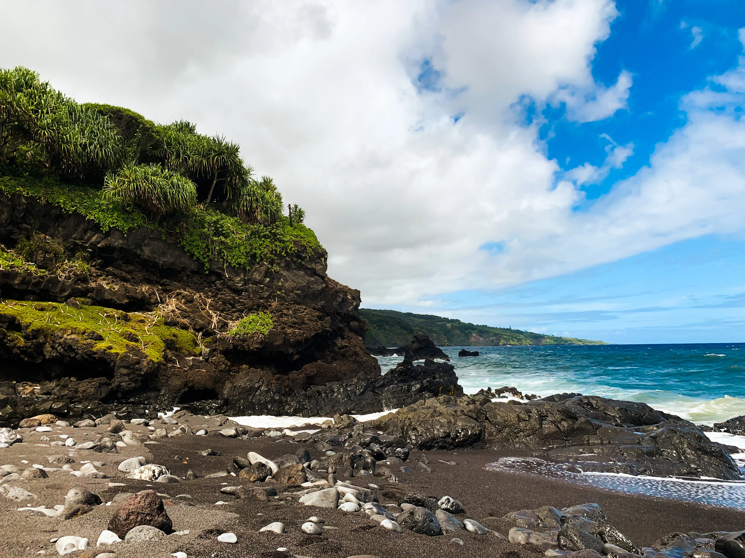 The Adventurer's Guide to Maui: Best Maui Hikes, Stays, and More ...