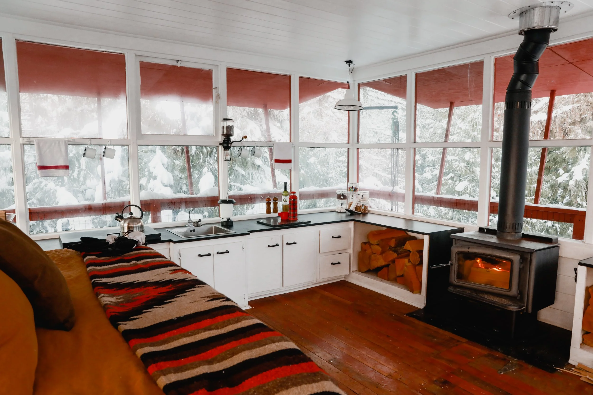 Unique Stay: Escape to the Crystal Peak Lookout, a Converted Fire ...
