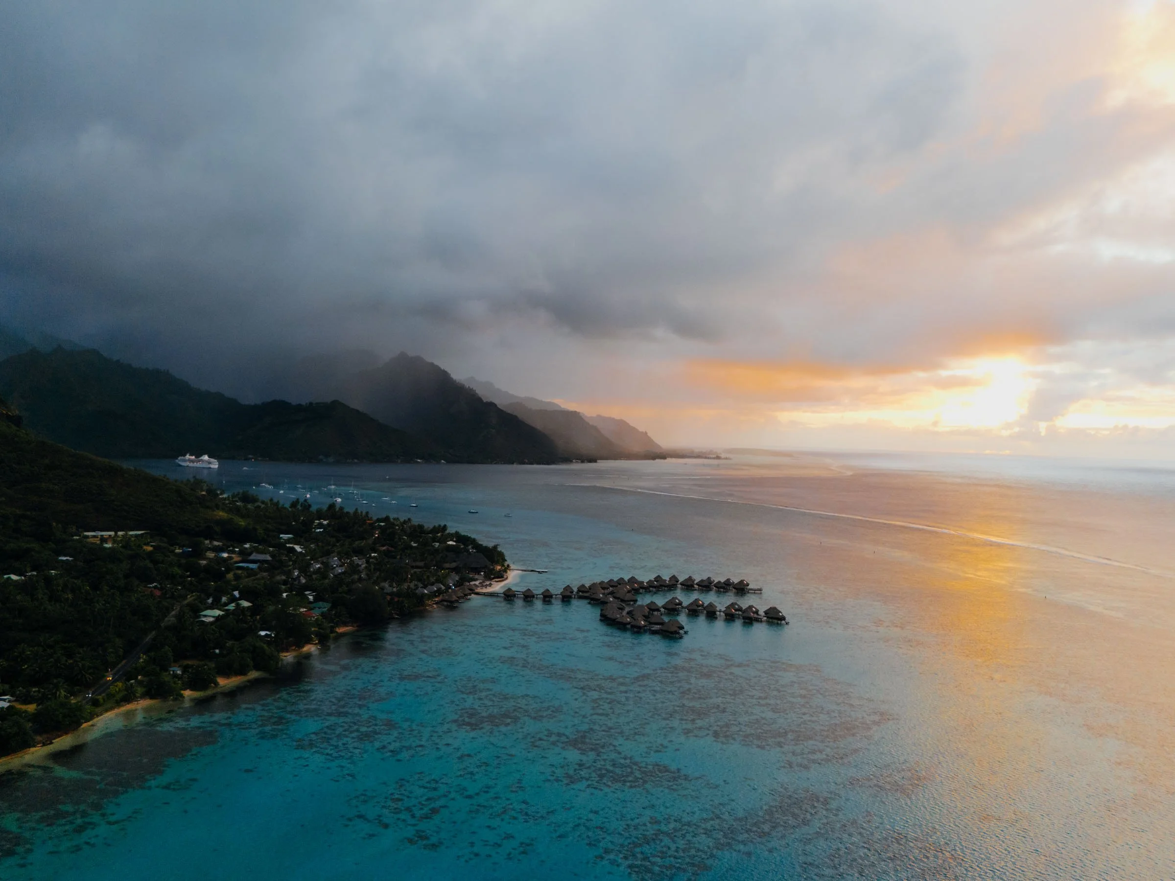 The Best Things to do in Moorea — Wander in RAW