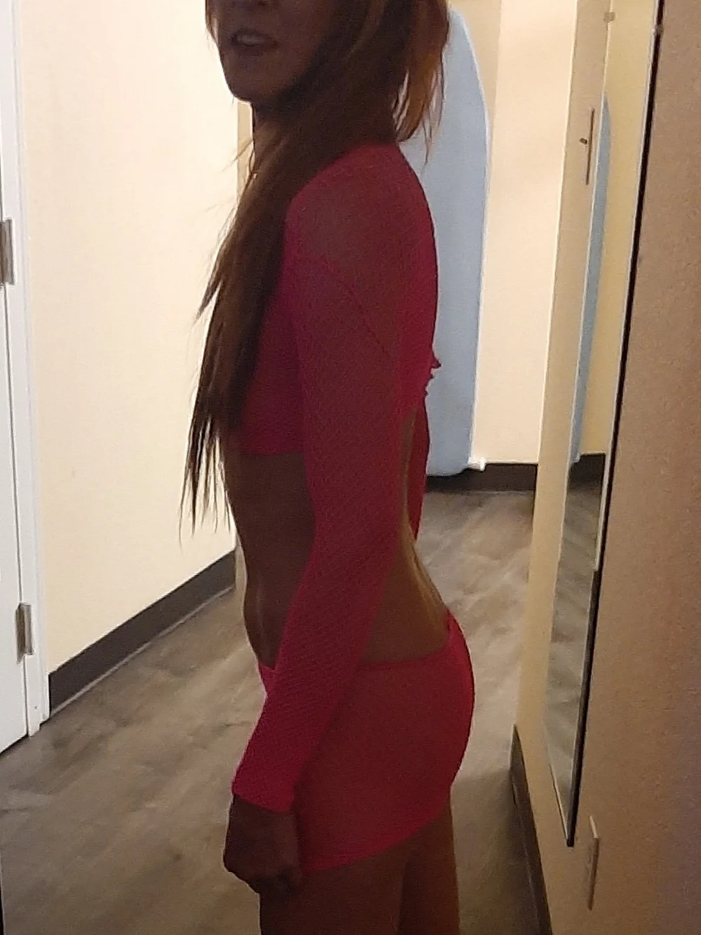 Pics — Mature Slim Playm8