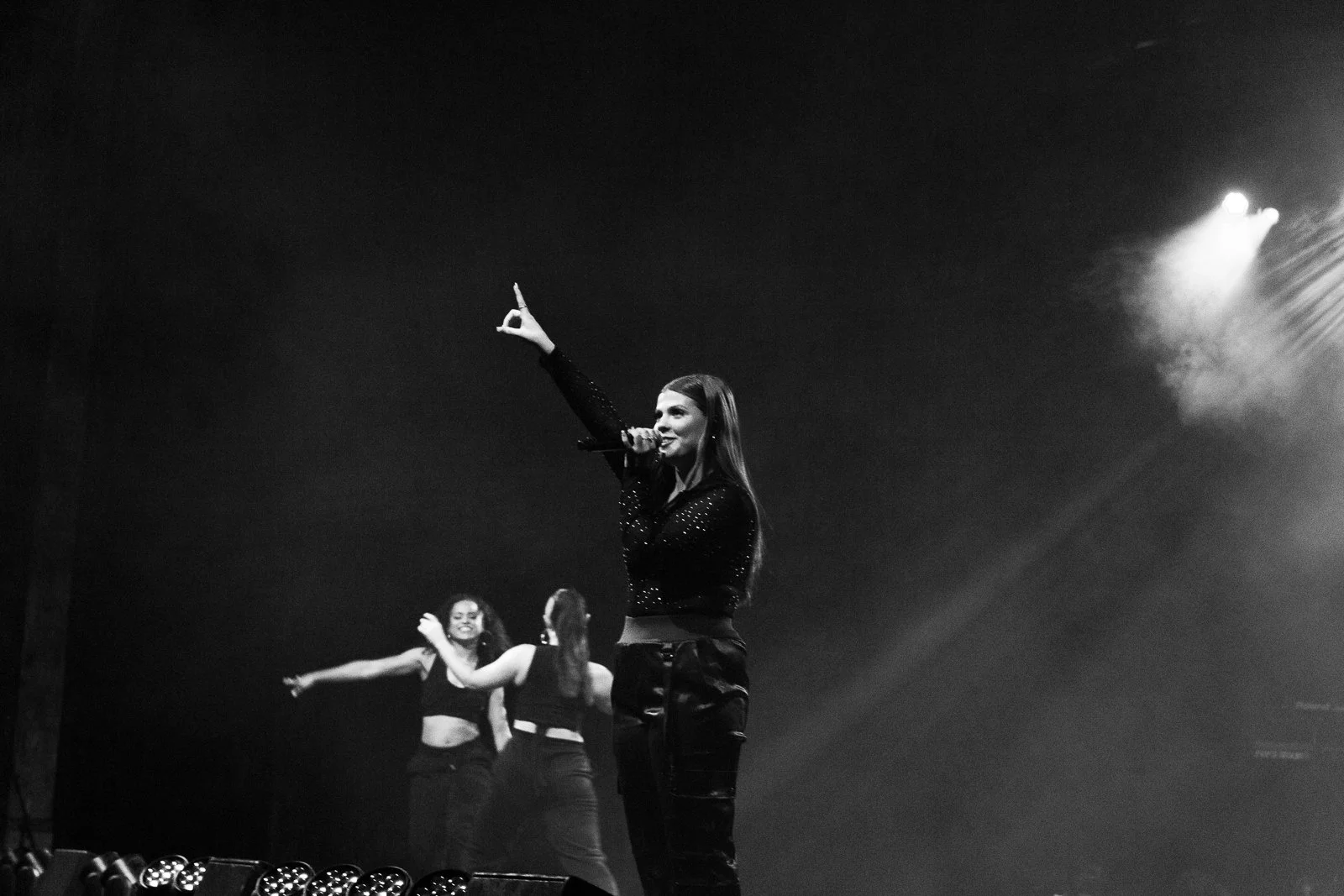 Keelie Walker & HRVY at The London Palladium — Sophie Sheehan Photography
