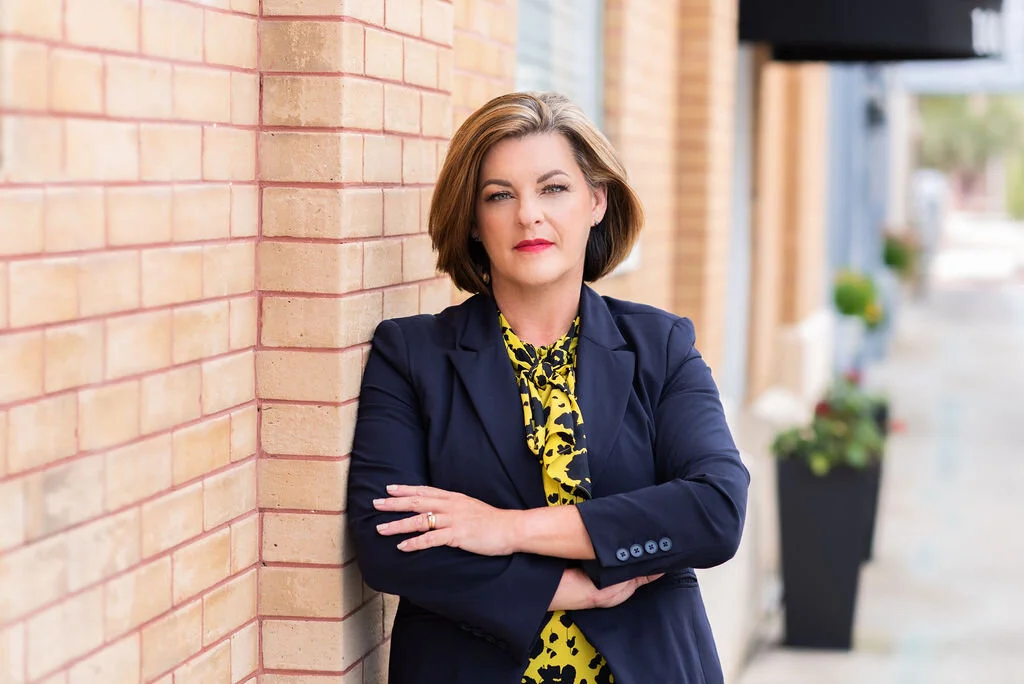 Hire the best Family Law Attorney to help you through this battle ...