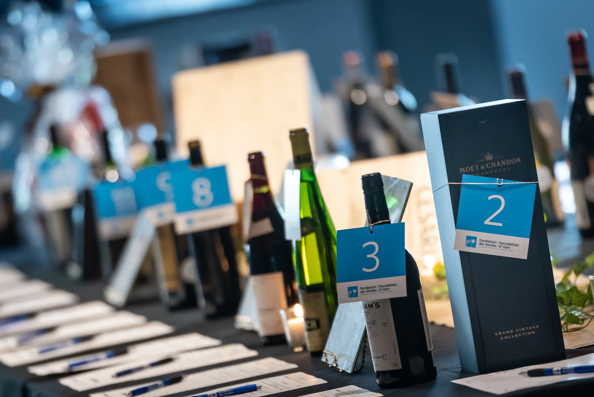 Encan — Encan des vins de Montréal