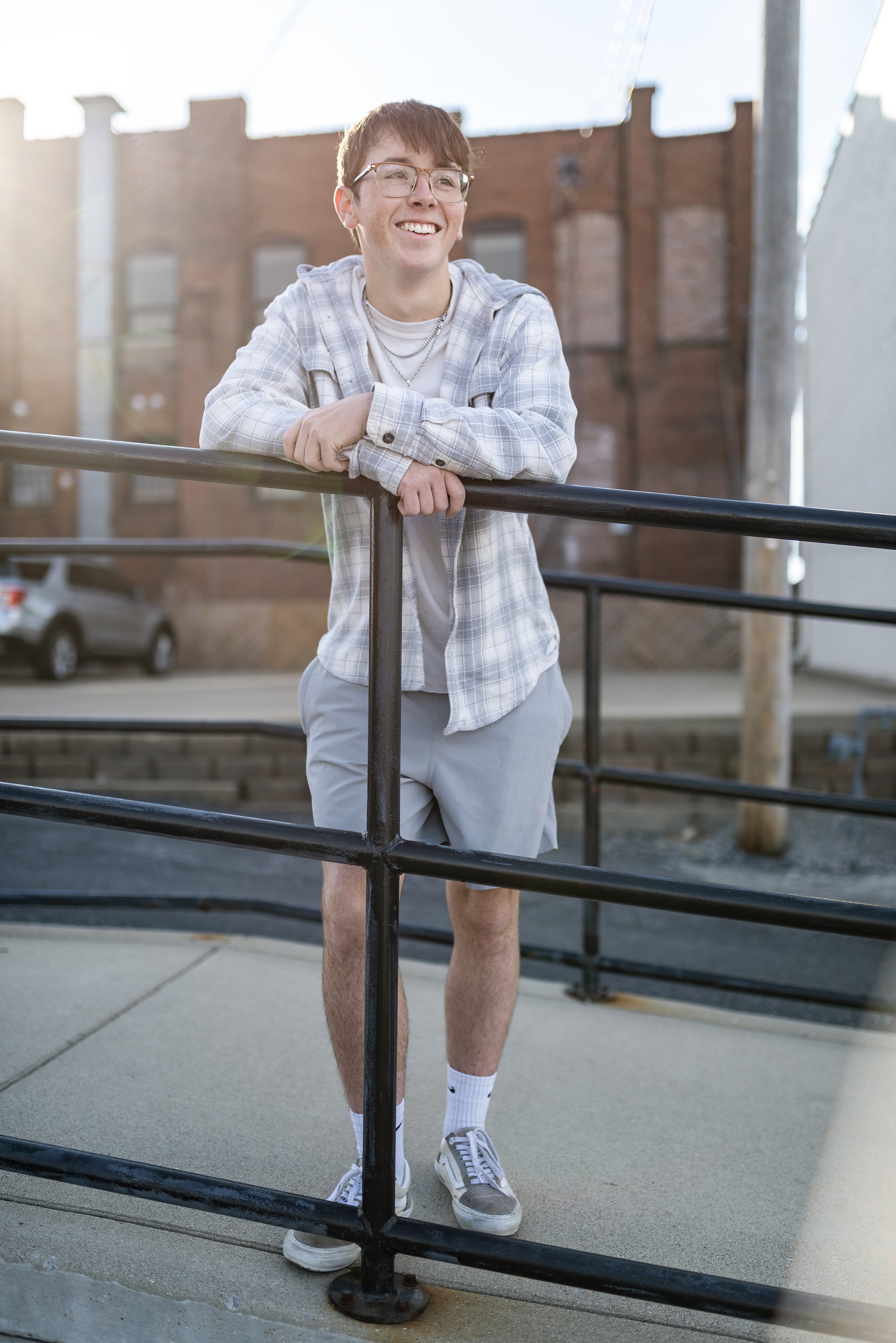 How to Choose the Perfect Senior Portrait Location — Sharon Wallace ...