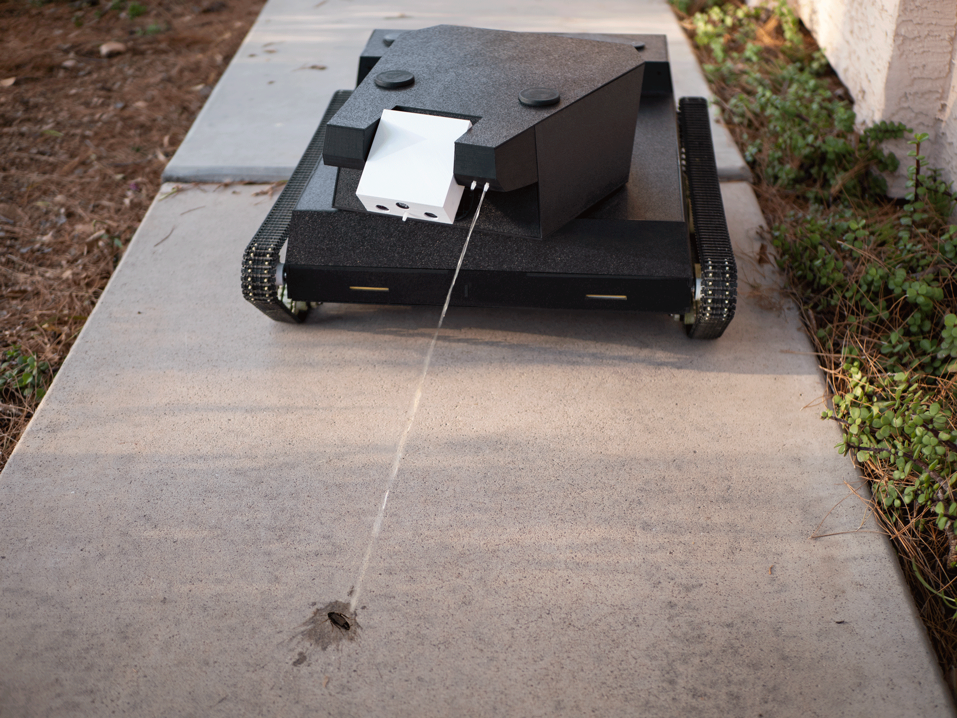 Yardroid - A mix between robotic lawn mower and terminator — Yardroid
