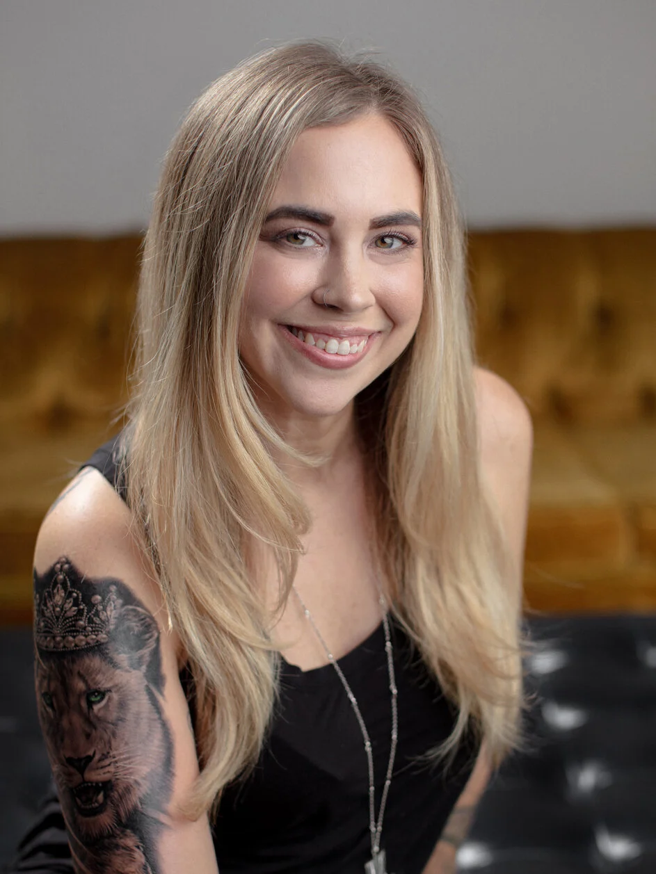 Parlour 818 Team Members — P-818