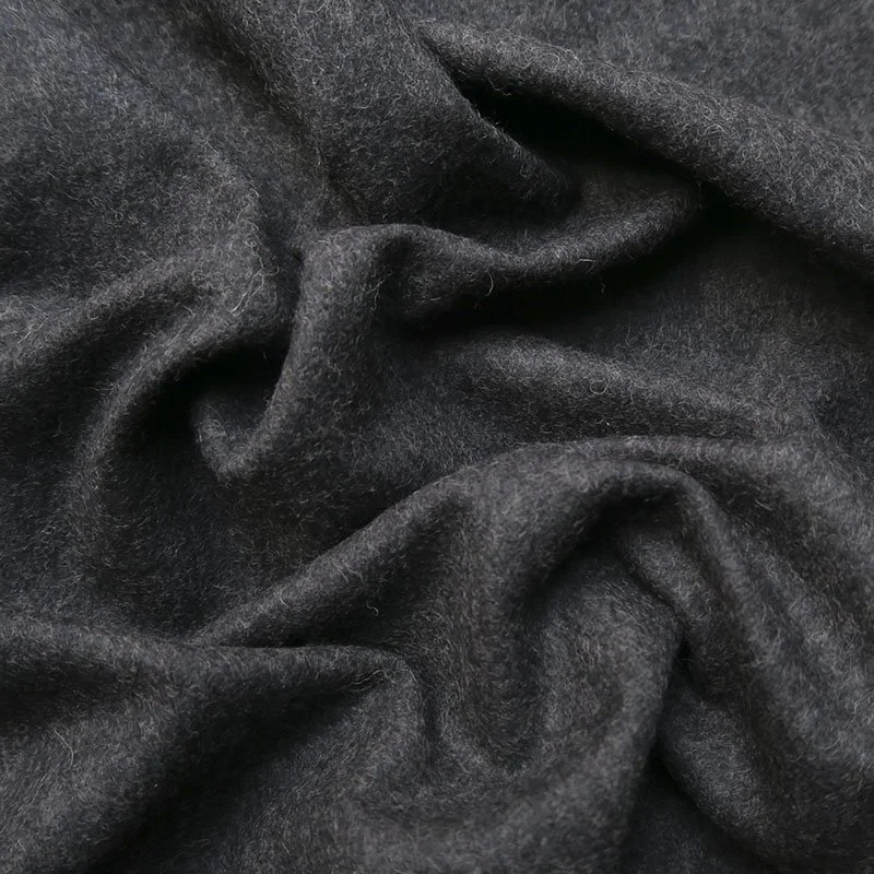 Nordisk Broderi│Sort luksus vadmel│Eva mm Engelhardt | nordisk broderi ...