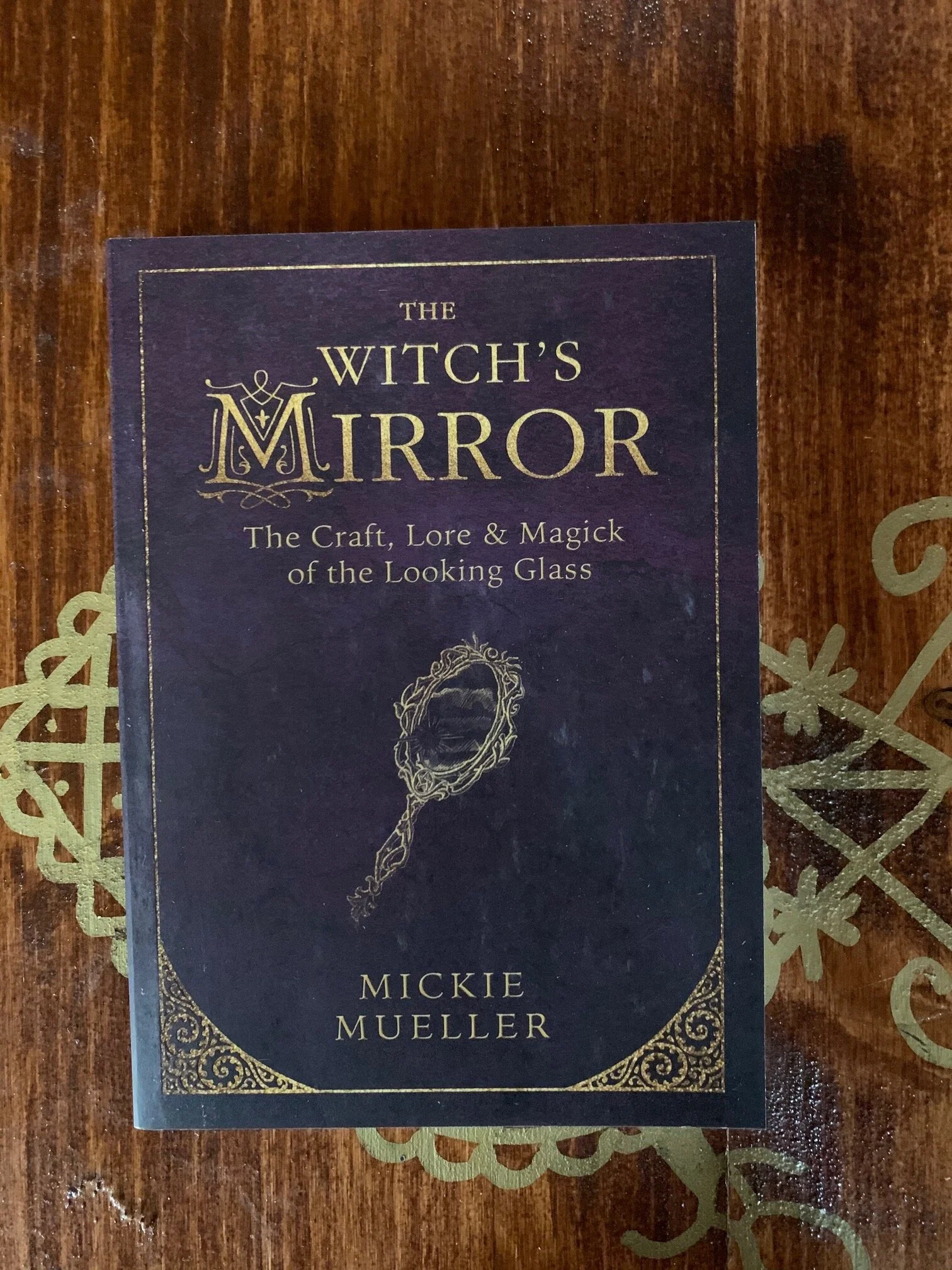 The Modern Witchcraft Spell Book: Your Complete Guide to Crafting and Casting Spells — KC ...