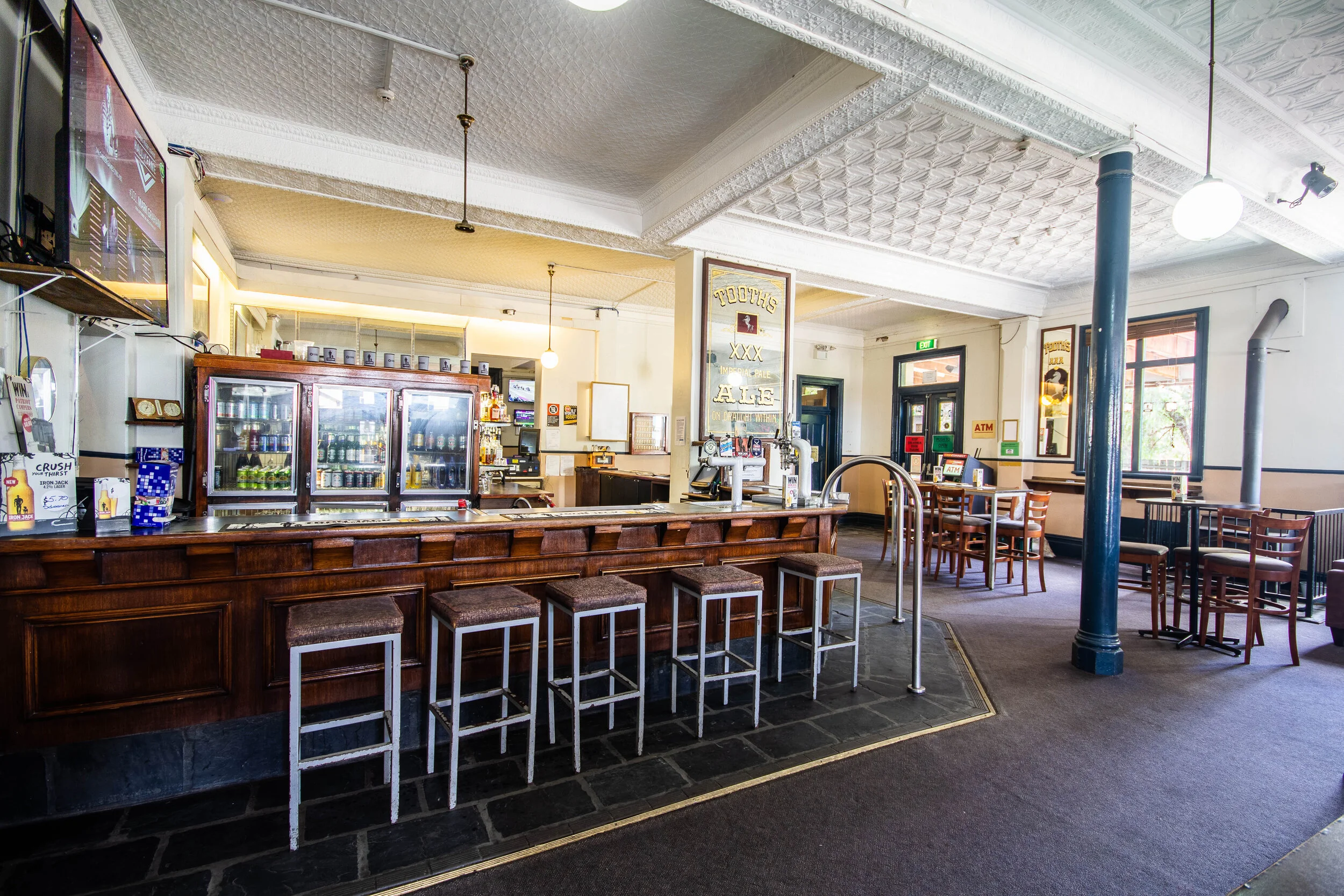 Bookings — Bellbird Hotel