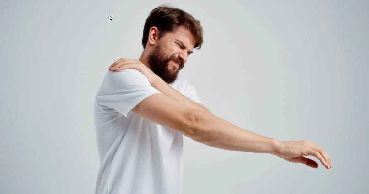 How Kinesiology Helps Chronic Shoulder Pain & Stiffness