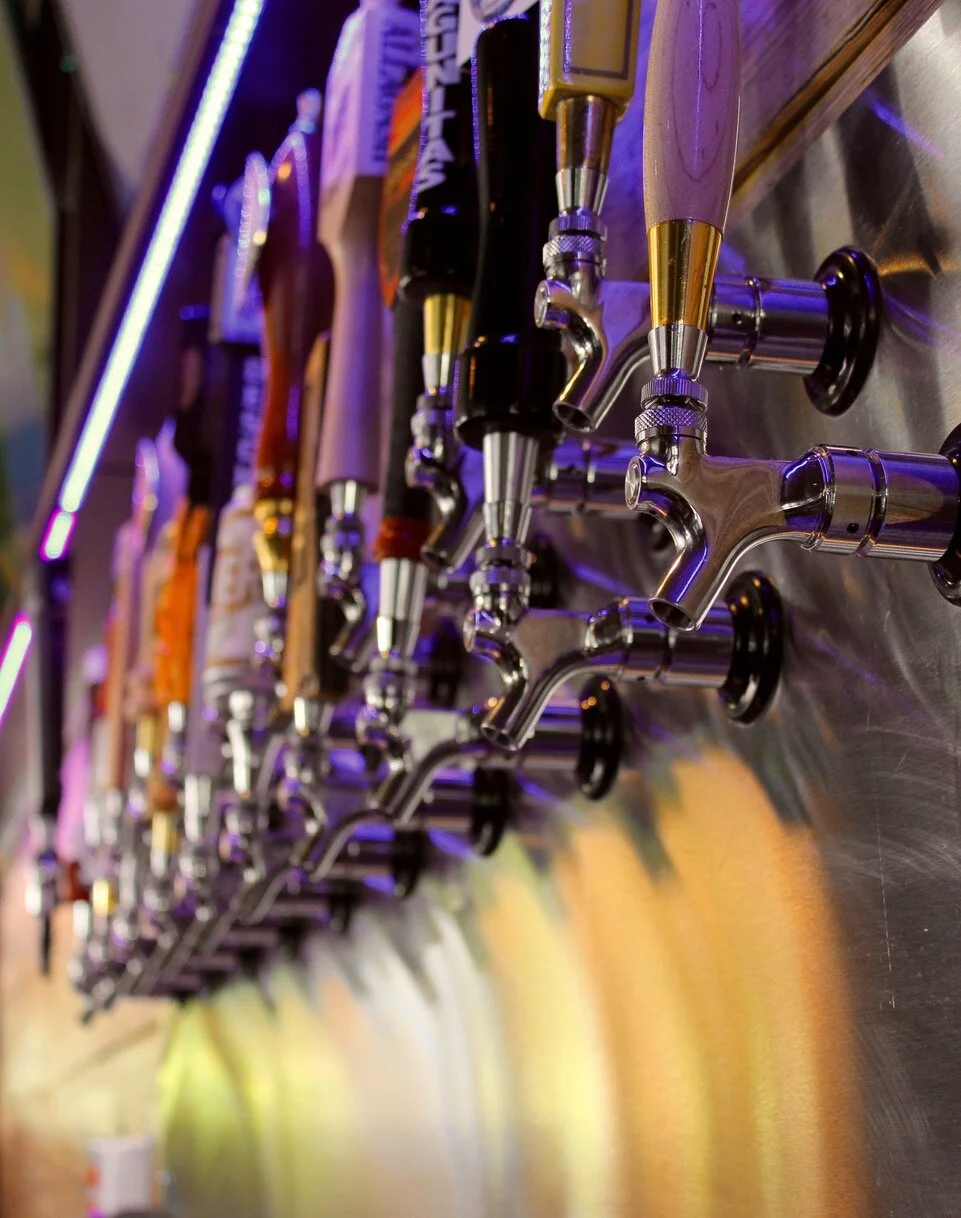Selma's Chicago Pizzeria & Tap Room