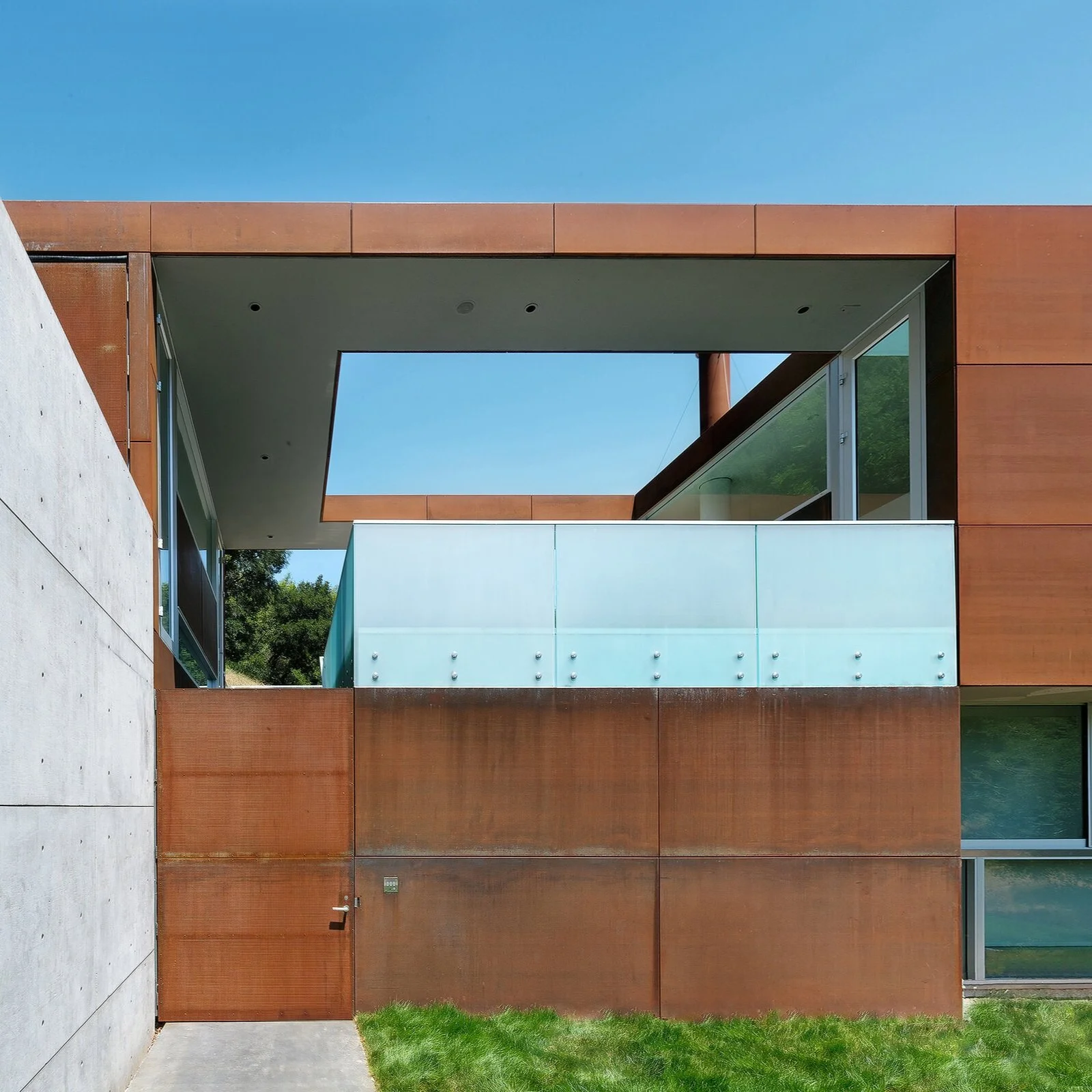 Office — Stanley Saitowitz | Natoma Architects Inc.