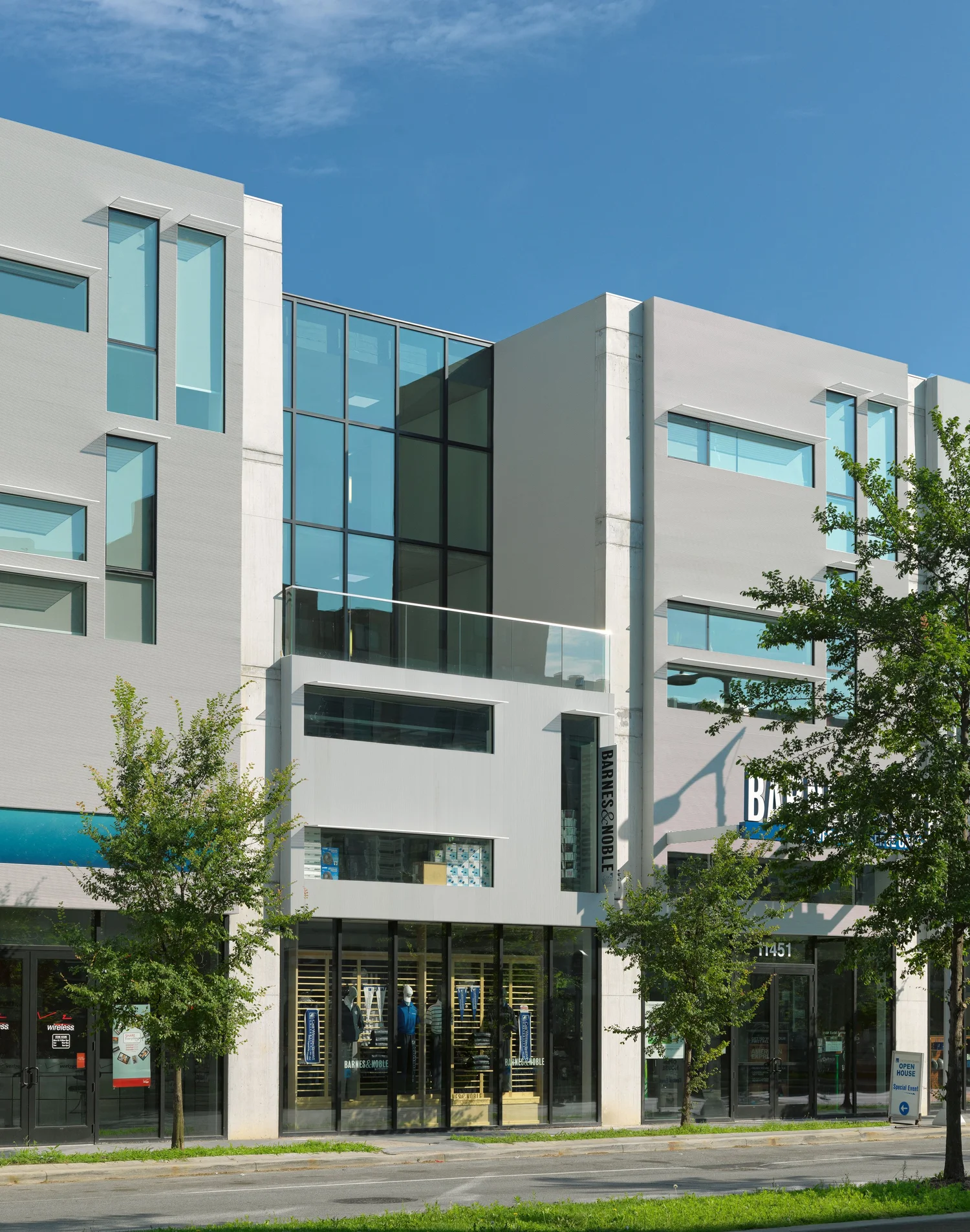 Uptown | Discover Urban Living - Join Today — Stanley Saitowitz ...