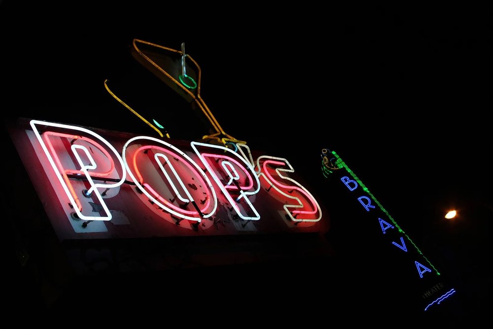Pop's Bar