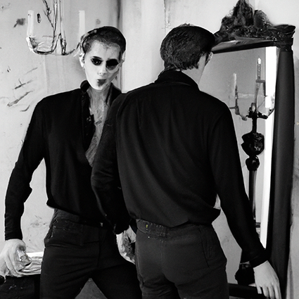 150 Vampire Romance Writing Prompt Ideas — GripRoom