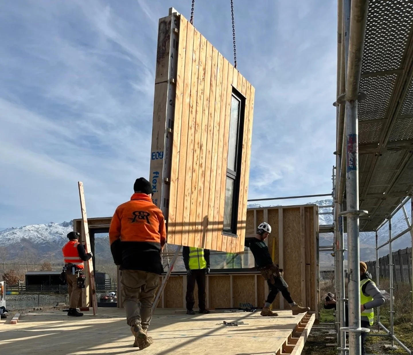 Flexi House - High-Performance Homes made simple - Contact
