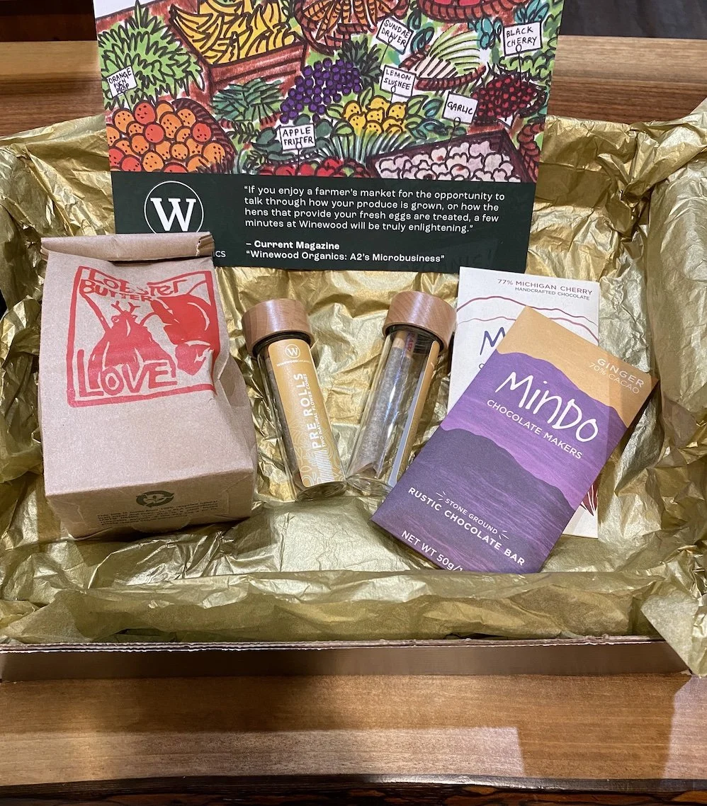 Lager Radioaktiv Ablehnen weed gift box Verengt Monet Zorn