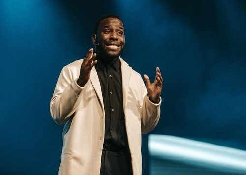 About The Reeves — The Reeves