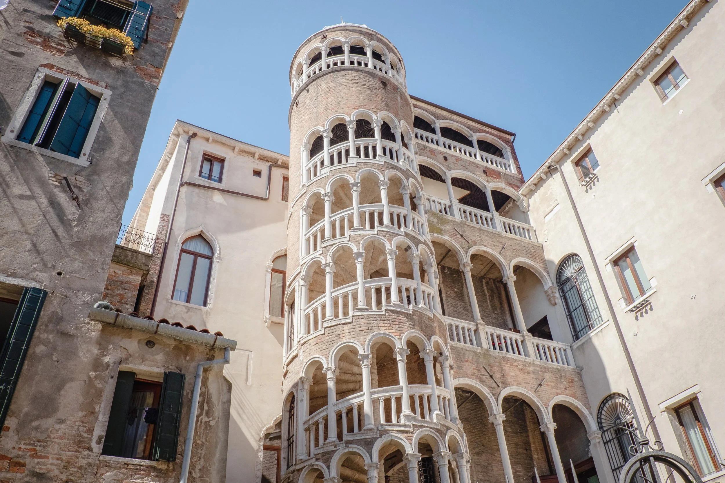 Palazzo Contarini del Bovolo — Giorgio Profili - Travel