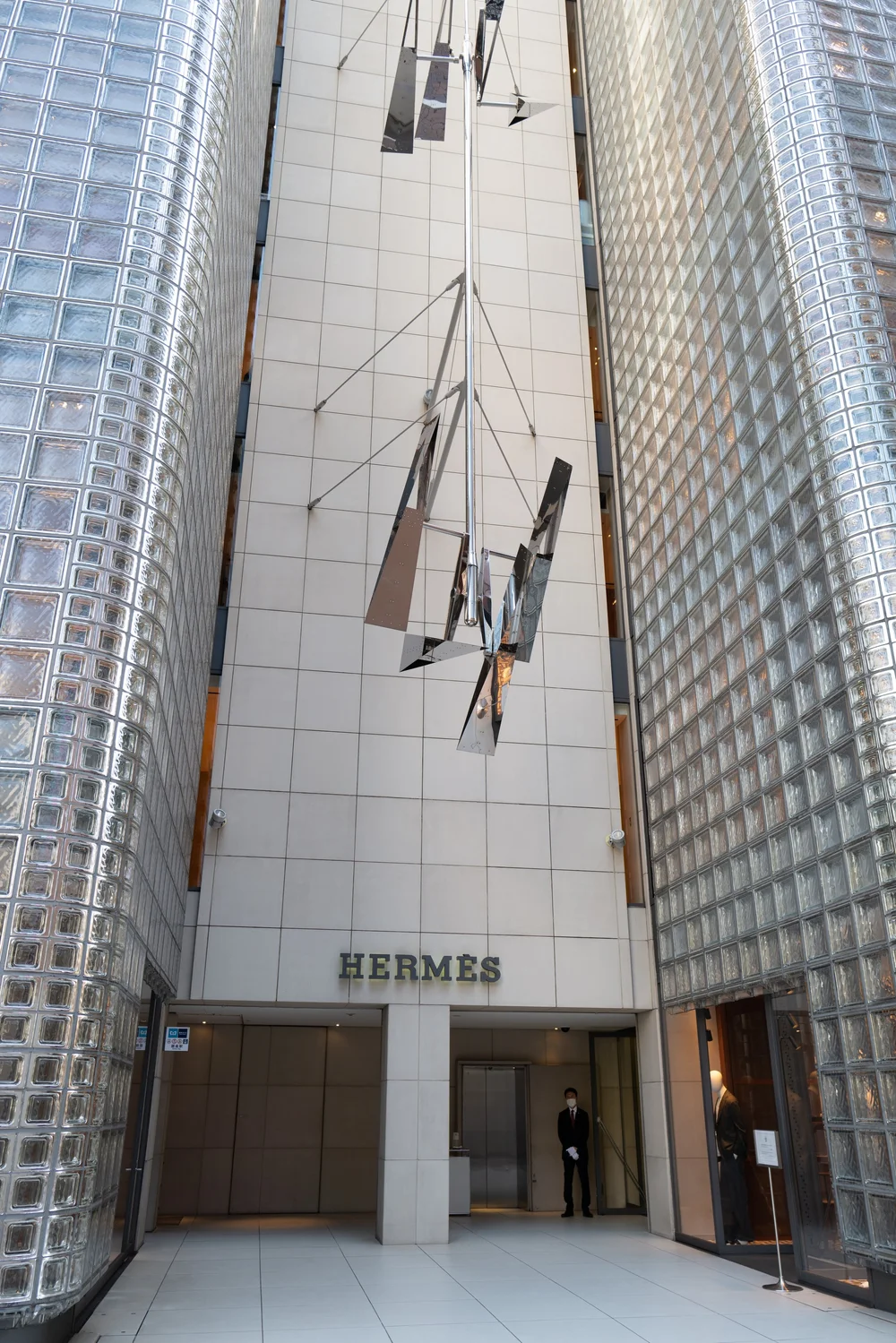 Maison Hermès - Renzo Piano - Ginza - Tokyo — GIORGIO PROFILI