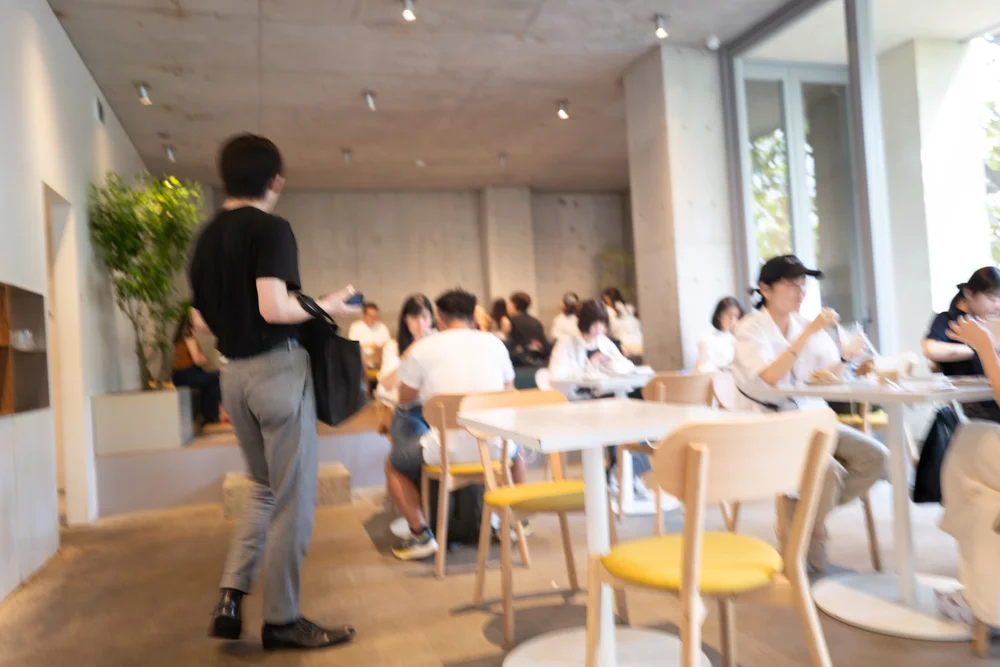 Blue Bottle Coffee Aoyama | A Modern Retreat for Coffee Enthusiasts in Tokyo — GIORGIO PROFILI