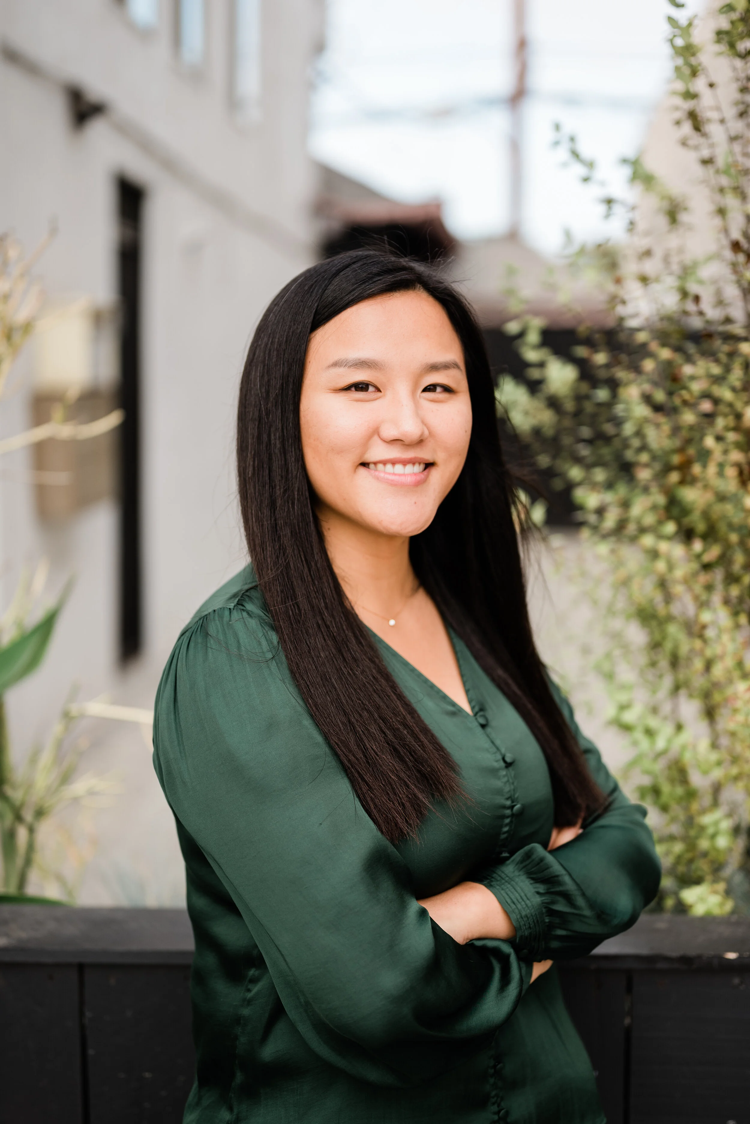 Helen Jun | Therapist | Woven Trauma Therapy