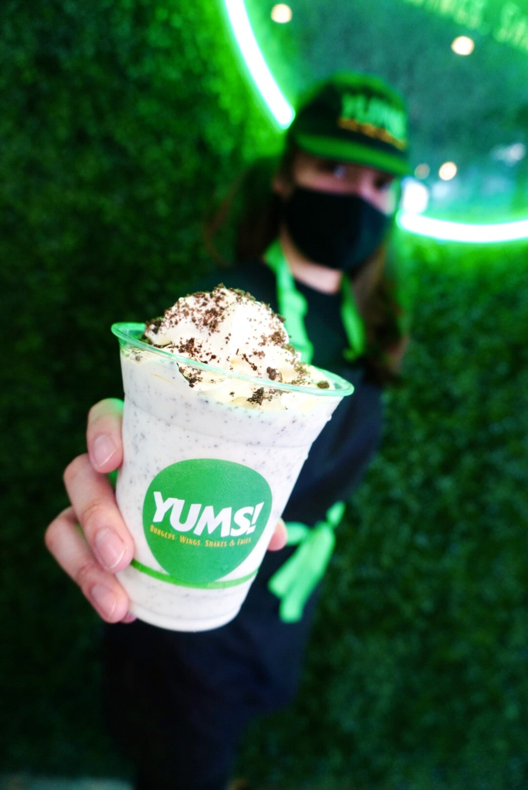 About Us — YUMS! CHICKEN