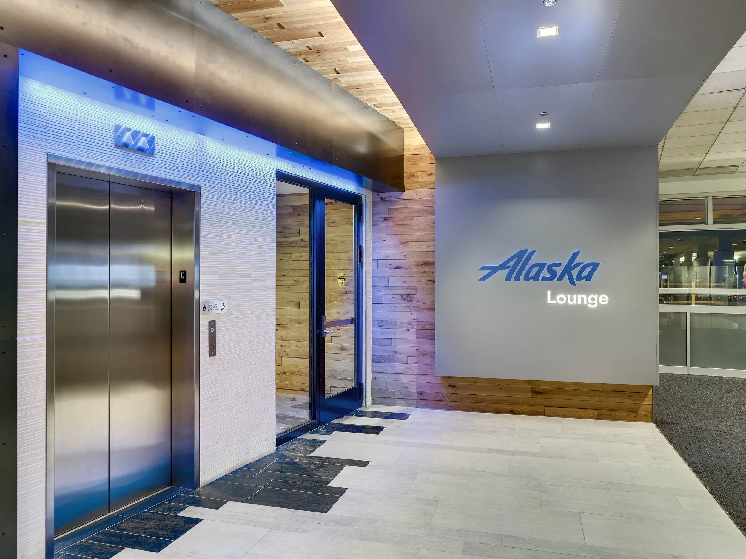 Alaska Airlines Lounge — JPC Architects