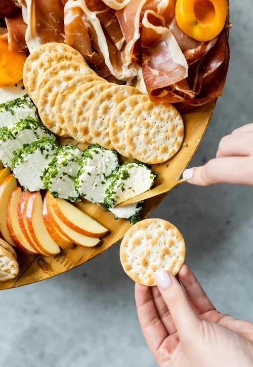 Food & Beverage — The Laurel