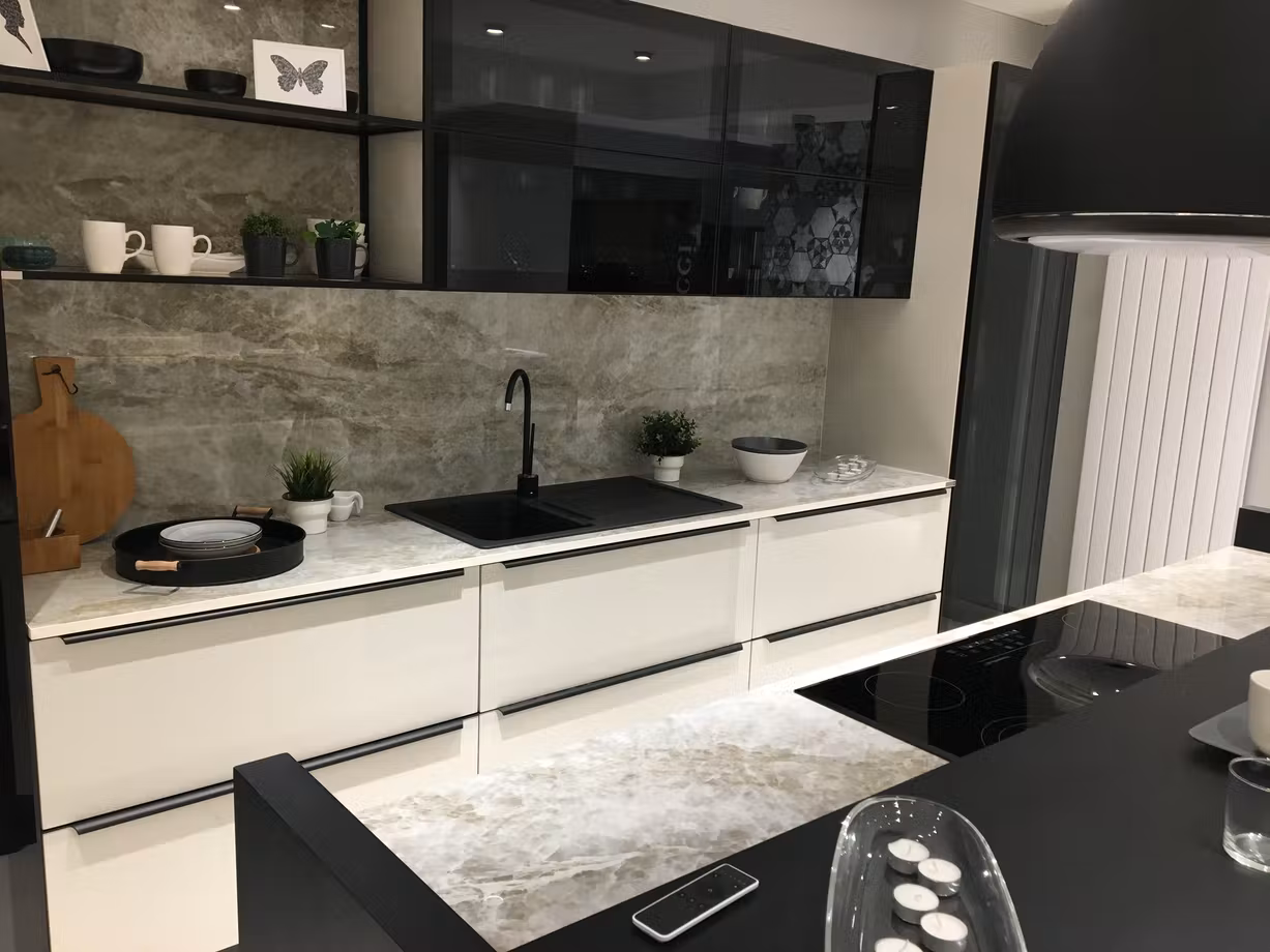 Dekton Taga — QUARTZ CO