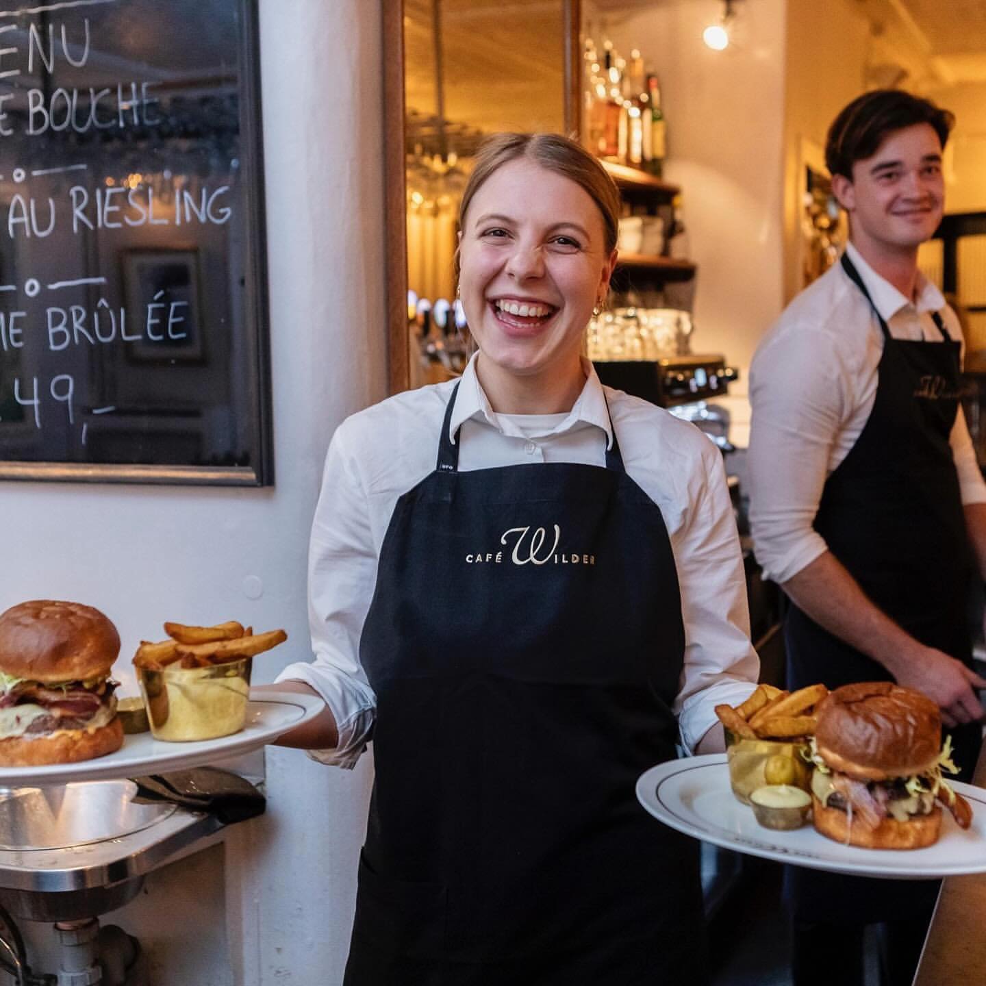 Vores menuer på dansk — Café Wilder