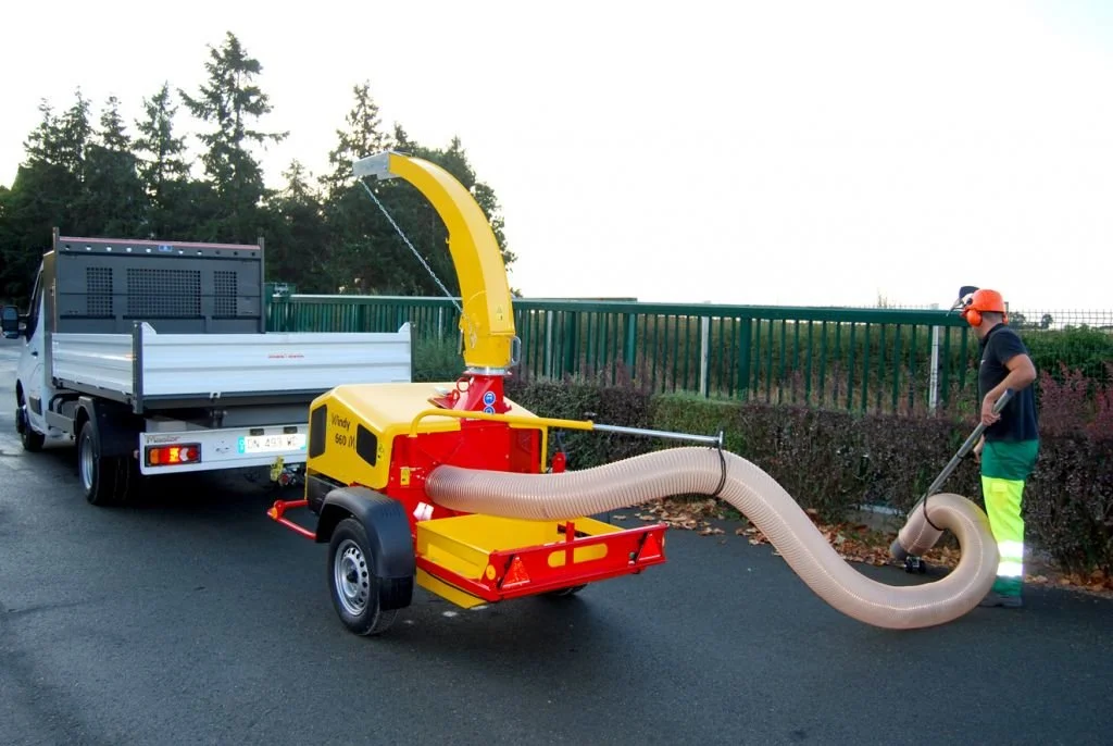 Rabaud - Leaf Vacuum — DJB Machinery Ltd