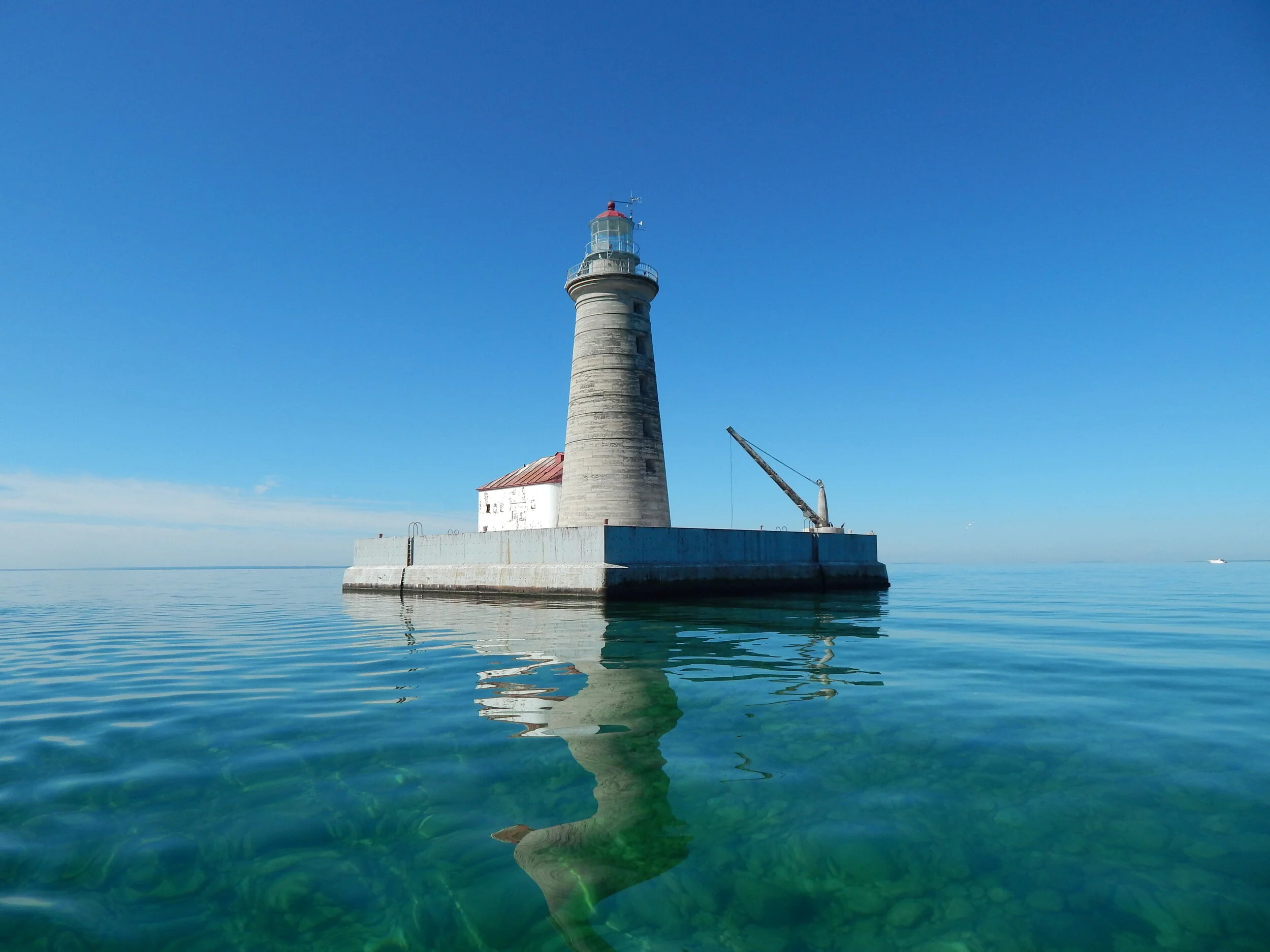 Home — Spectacle Reef Light Station
