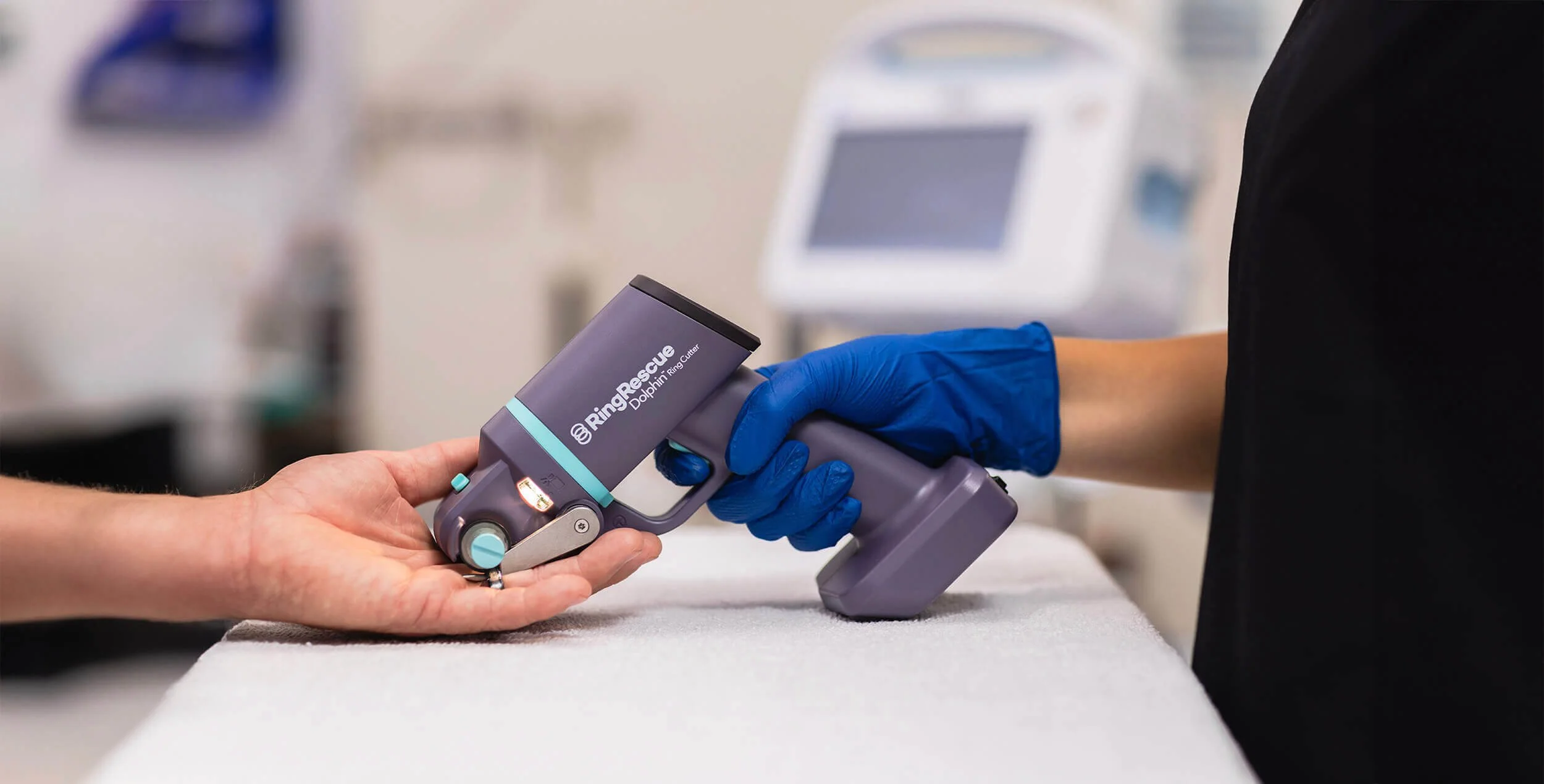 The BEST Stuck Ring Removal Solution | Ring Rescue