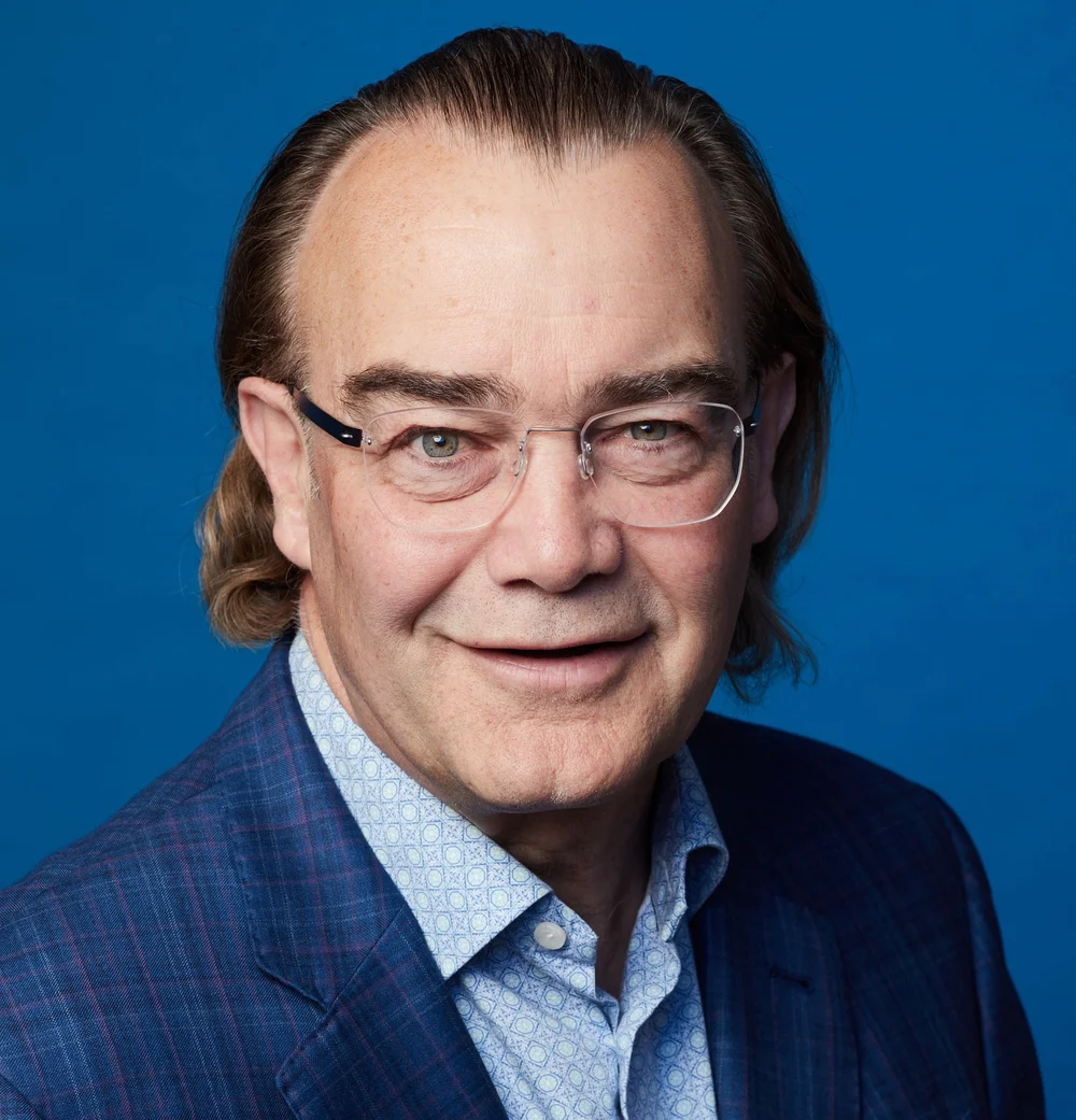 A Wide Range of Bios of Many Sizes All for Peter Leyden — Peter Leyden