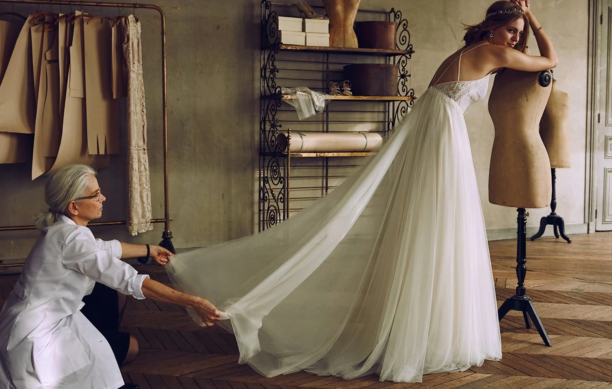 Women's Tailor in Bangkok - LALEDA Seamstress