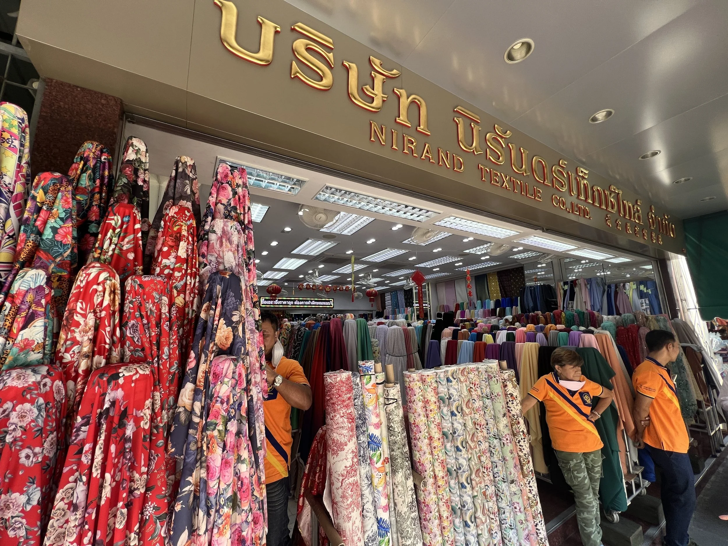 Best places to shop women's fabrics in Bangkok 2025 — LALEDA Women's Tailor & Dressmaker