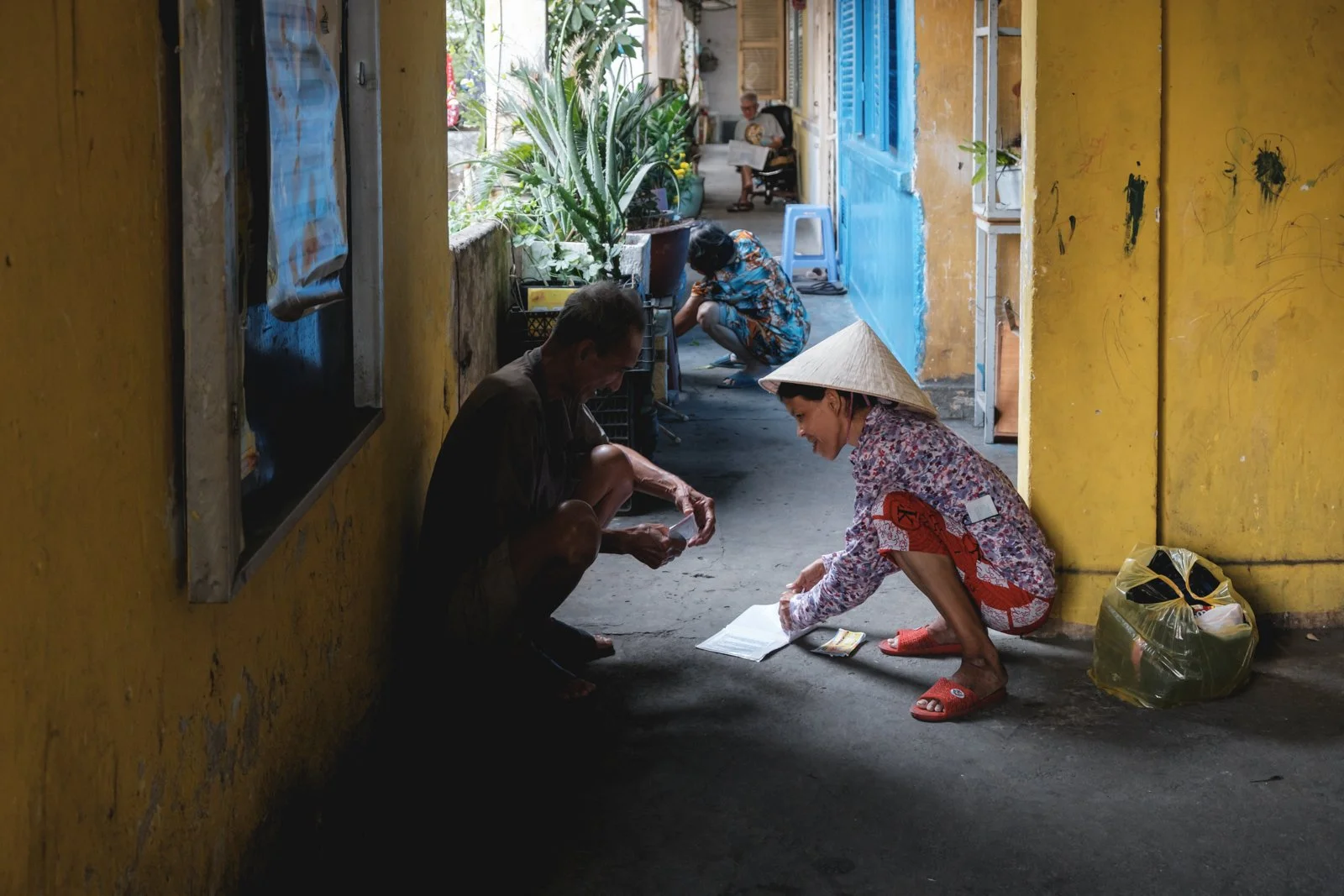 Sunset tour from the old Saigon to new horizons — Saigon Photography Tours